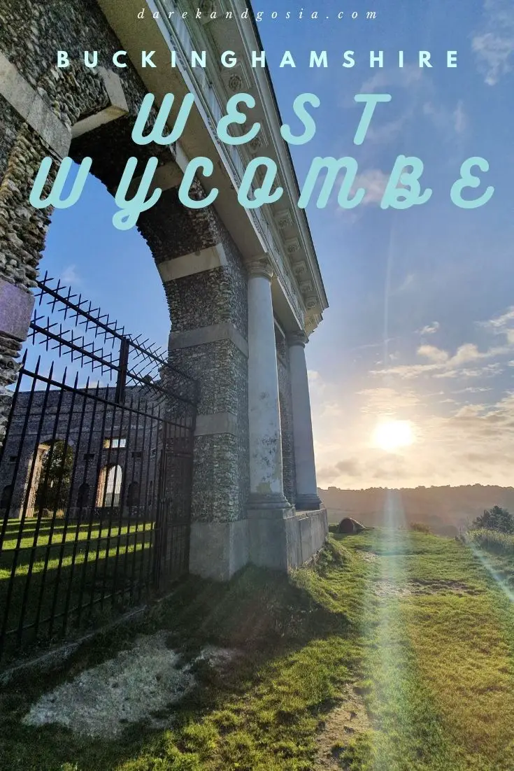 West Wycombe - Day trip to West Wycombe village, park & hill