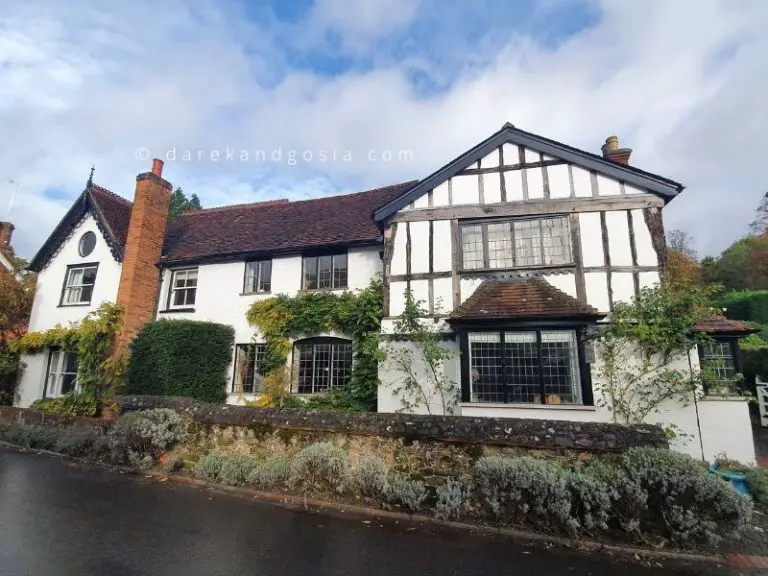 What to see in Shere village? 15 best things to do!